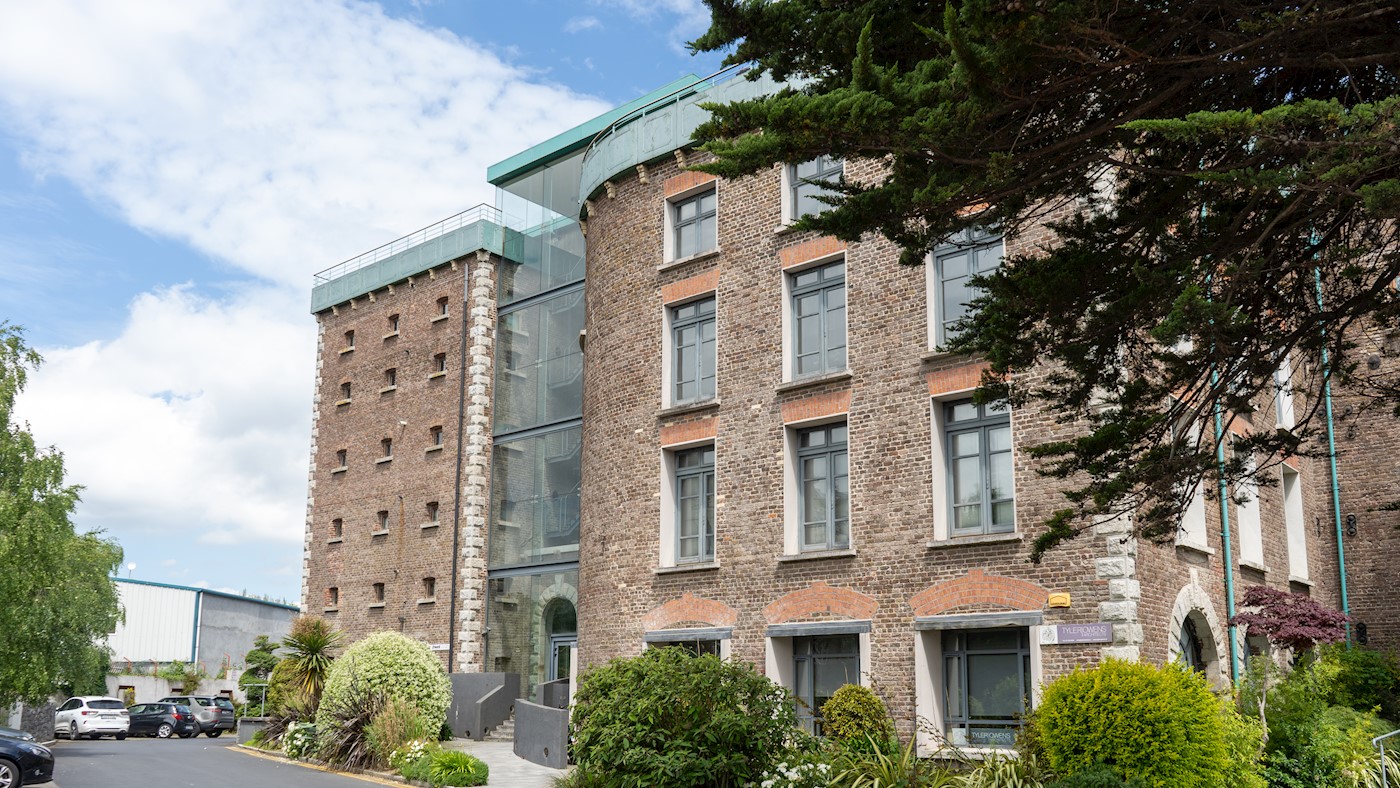Apartment 3, The Stables, Distillery Lofts, Distil... - BidX1